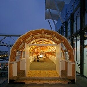Shigeru Ban สถาปนิกผู้สร้างสรรค์สถาปัตยกรรมจาก ‘แกนกระดาษ’ - Design ...