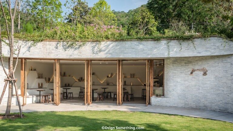 HOTEL LABARIS KHAO YAI มนตราสถาปัตย์ และพวกเราคือสัตว์ในเทพนิยาย ...