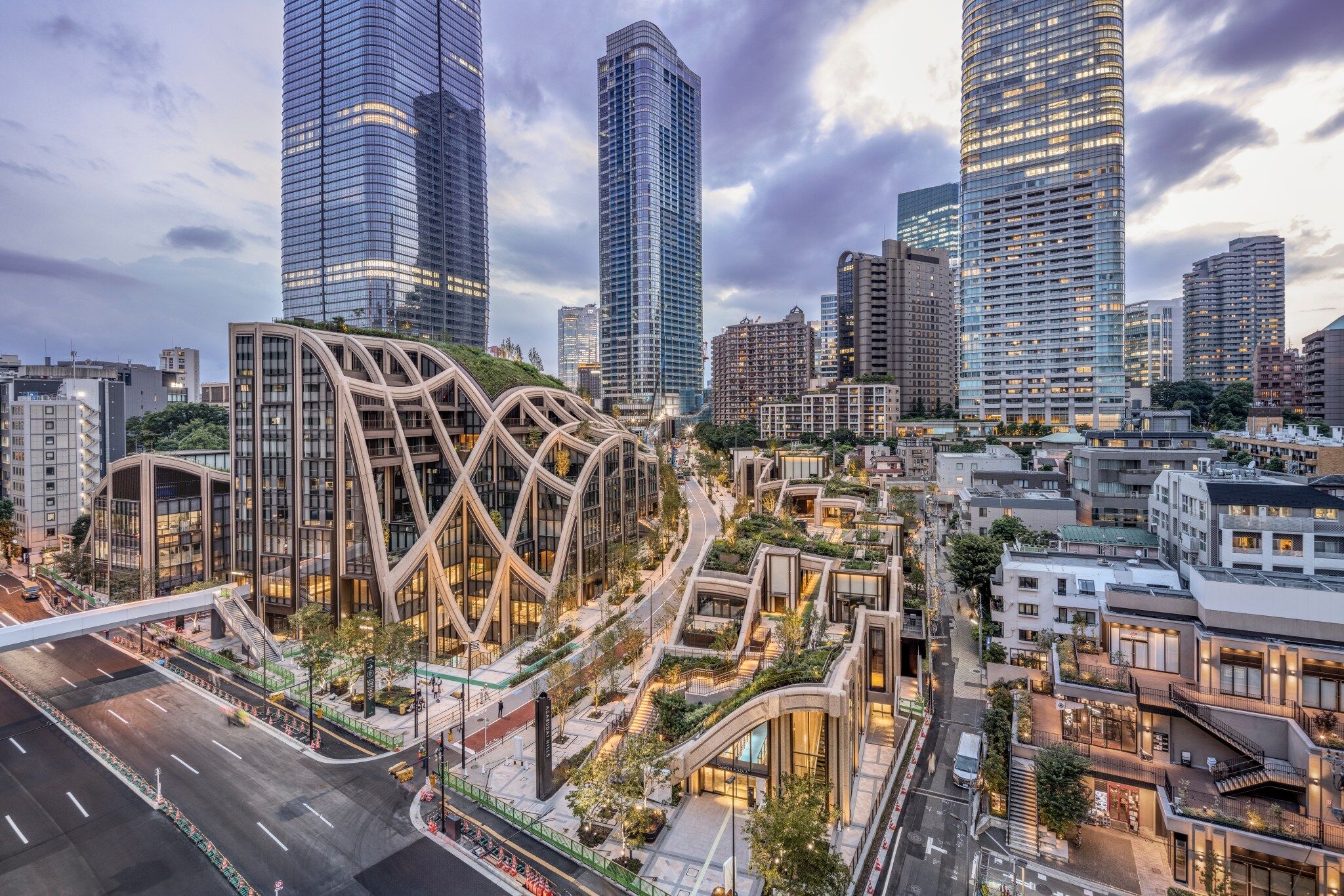 The Melting Neighborhood of Azabudai Hills - Design Makes A Better Life.